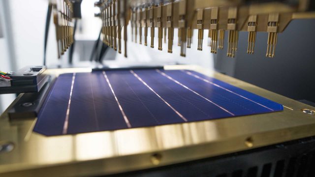 Efficient, affordable solar cells born in Sydney garage - Australian ...